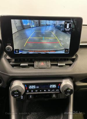 Pelēks Toyota RAV4 2024 Tallina, ar dzinēja tilpumu 2.50 L un nobraukumu 54 tūkst. km par 34990 €, foto 18 vietnē AUTOMOTO.COM.LV