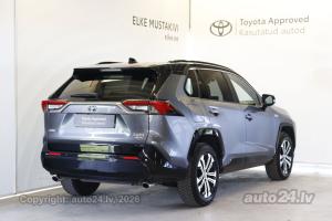 Pelēks Toyota RAV4 2024 Tallina, ar dzinēja tilpumu 2.49 L un nobraukumu 44 tūkst. km par 44990 €, foto 3 vietnē AUTOMOTO.COM.LV