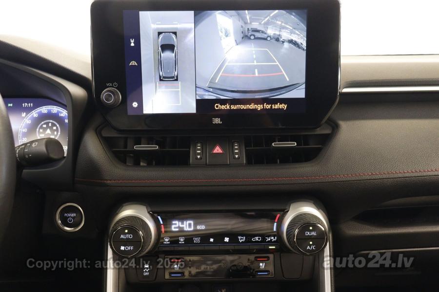 Pelēks Toyota RAV4 2024 Tallina, ar dzinēja tilpumu 2.49 L un nobraukumu 44 tūkst. km par 44990 €, foto 15 vietnē AUTOMOTO.COM.LV