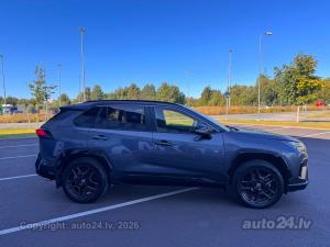Pelēks Toyota RAV4 2024 Tallina, ar dzinēja tilpumu 2.50 L un nobraukumu 57 tūkst. km par 48500 €, foto 8 vietnē AUTOMOTO.COM.LV