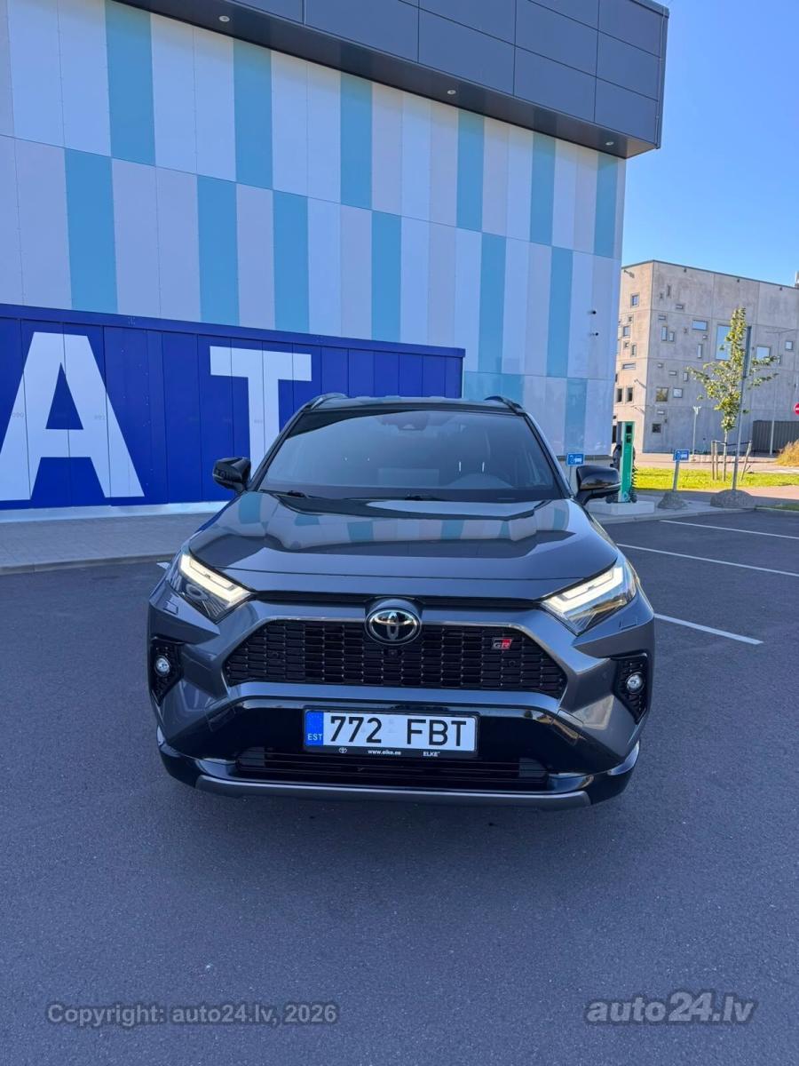 Pelēks Toyota RAV4 2024 Tallina, ar dzinēja tilpumu 2.50 L un nobraukumu 57 tūkst. km par 48500 €, foto 10 vietnē AUTOMOTO.COM.LV