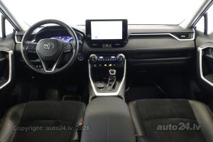 Pelēks Toyota RAV4 2024 Tallina, ar dzinēja tilpumu 2.49 L un nobraukumu 47 tūkst. km par 37600 €, foto 9 vietnē AUTOMOTO.COM.LV
