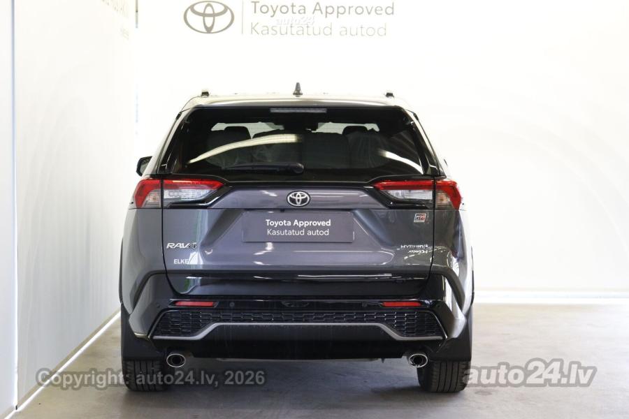 Grey Toyota RAV4 2024 in Tallinn, with an engine capacity of 2.49 L and mileage of 57 thousand km for 41500 €, photo 5 on AUTOMOTO.COM.LV