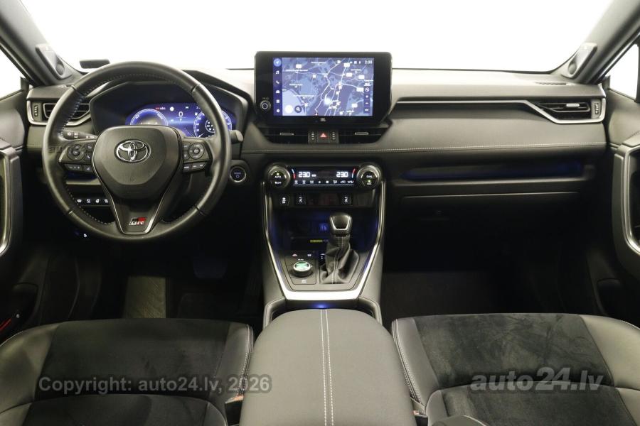 Grey Toyota RAV4 2024 in Tallinn, with an engine capacity of 2.49 L and mileage of 57 thousand km for 41500 €, photo 9 on AUTOMOTO.COM.LV