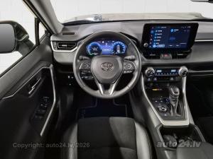 Pelēks Toyota RAV4 2024 Tallina, ar dzinēja tilpumu 2.50 L un nobraukumu 59 tūkst. km par 36990 €, foto 10 vietnē AUTOMOTO.COM.LV