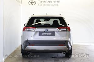 Pelēks Toyota RAV4 2025 Tallina, ar dzinēja tilpumu 2.49 L un nobraukumu 1 tūkst. km par 42900 €, foto 5 vietnē AUTOMOTO.COM.LV