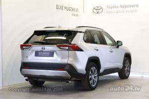 Grey Toyota RAV4 2025 in Tallinn, with an engine capacity of 2.49 L and mileage of 9 thousand km for 37990 €, photo 3 on AUTOMOTO.COM.LV