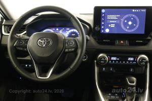 Grey Toyota RAV4 2025 in Tallinn, with an engine capacity of 2.49 L and mileage of 9 thousand km for 37990 €, photo 10 on AUTOMOTO.COM.LV