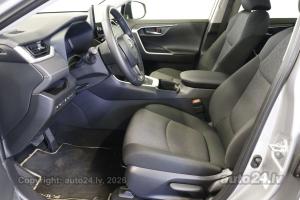 Grey Toyota RAV4 2025 in Tallinn, with an engine capacity of 2.49 L and mileage of 9 thousand km for 37990 €, photo 12 on AUTOMOTO.COM.LV