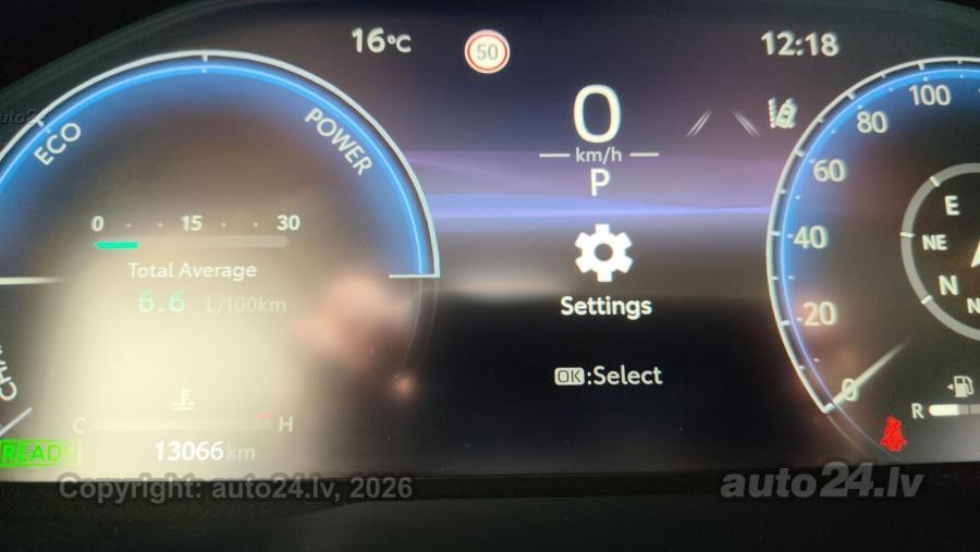 Grey Toyota RAV4 2025 in Tallinn, with an engine capacity of 2.49 L and mileage of 13 thousand km for 39995 €, photo 14 on AUTOMOTO.COM.LV