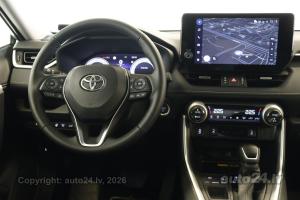 Grey Toyota RAV4 2025 in Tallinn, with an engine capacity of 2.49 L and mileage of 11 thousand km for 38900 €, photo 10 on AUTOMOTO.COM.LV