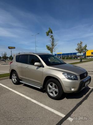 Toyota RAV4 2009 Rīga, ar dzinēja tilpumu 2.00 L un nobraukumu 206 tūkst. km par 3550 €, foto 5 vietnē AUTOMOTO.COM.LV