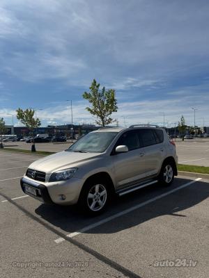 Toyota RAV4 2009 Rīga, ar dzinēja tilpumu 2.00 L un nobraukumu 206 tūkst. km par 3550 €, foto 7 vietnē AUTOMOTO.COM.LV