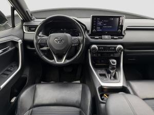 Toyota RAV4 2019 in Parnu, with an engine capacity of 2.00 L and mileage of 140 thousand km for 25950 €, photo 7 on AUTOMOTO.COM.LV