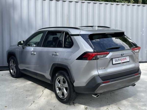 Toyota RAV4 2019 Viļņa, ar dzinēja tilpumu 2.49 L un nobraukumu 151 tūkst. km par 22000 €, foto 4 vietnē AUTOMOTO.COM.LV