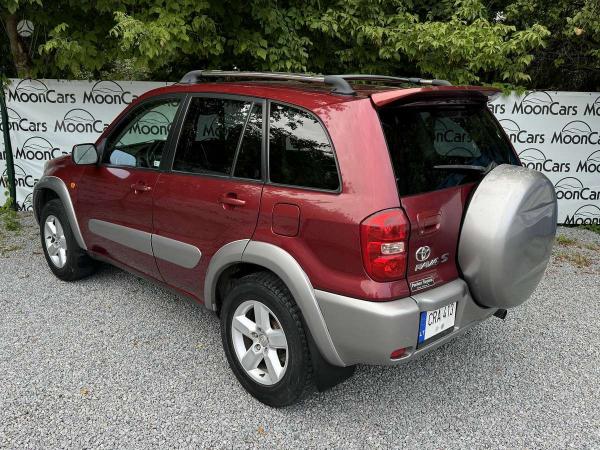 Sarkans Toyota RAV4 2005 Viļņa, ar dzinēja tilpumu 2.36 L un nobraukumu 114 tūkst. km par 3000 €, foto 7 vietnē AUTOMOTO.COM.LV