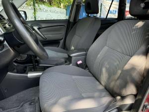 Red Toyota RAV4 2005 in Vilnius, with an engine capacity of 2.36 L and mileage of 114 thousand km for 3000 €, photo 22 on AUTOMOTO.COM.LV