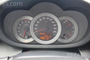Red Toyota RAV4 2007 in Riga, with an engine capacity of 2.00 L and mileage of 218 thousand km for 4999 €, photo 20 on AUTOMOTO.COM.LV