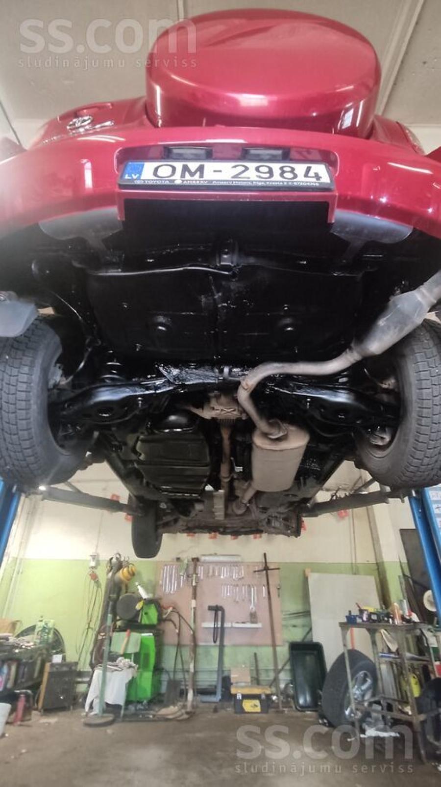 Red Toyota RAV4 2007 in Riga, with an engine capacity of 2.00 L and mileage of 218 thousand km for 4999 €, photo 36 on AUTOMOTO.COM.LV