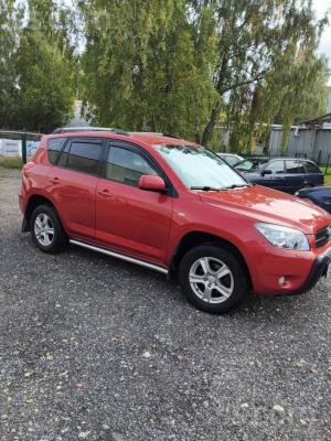 Sarkans Toyota RAV4 2008 Rīga, ar dzinēja tilpumu 2.00 L un nobraukumu 222 tūkst. km par 5200 €, foto 4 vietnē AUTOMOTO.COM.LV