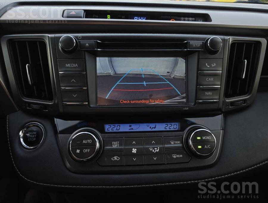 Sarkans Toyota RAV4 2013 Tukums, ar dzinēja tilpumu 2.00 L un nobraukumu 259 tūkst. km par 10890 €, foto 18 vietnē AUTOMOTO.COM.LV