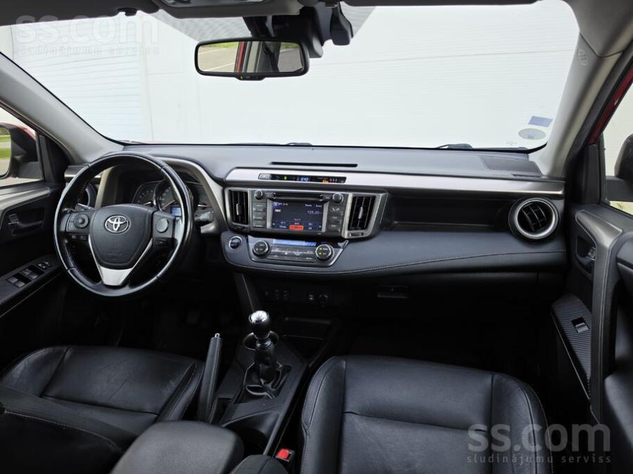 Sarkans Toyota RAV4 2013 Tukums, ar dzinēja tilpumu 2.00 L un nobraukumu 259 tūkst. km par 10890 €, foto 20 vietnē AUTOMOTO.COM.LV