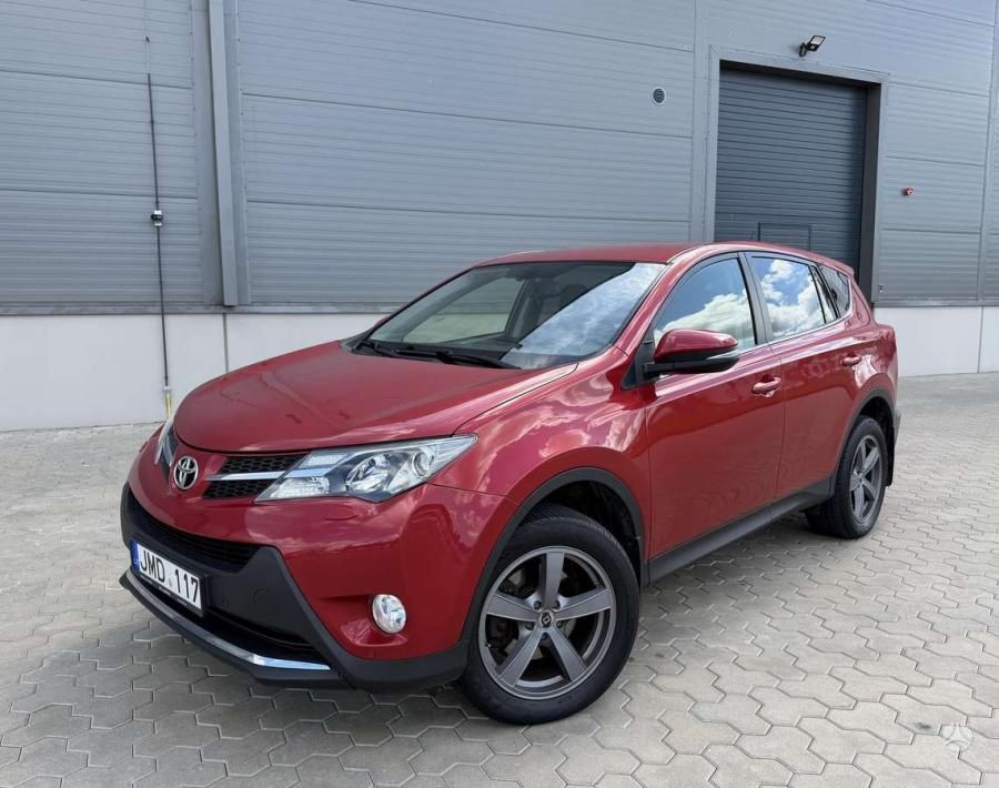 Sarkans Toyota RAV4 2013 Kauņa, ar dzinēja tilpumu 2.23 L un nobraukumu 176 tūkst. km par 10800 €, foto 1 vietnē AUTOMOTO.COM.LV