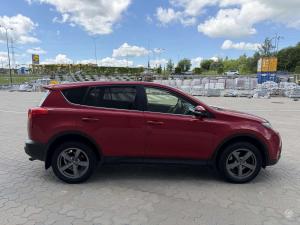 Sarkans Toyota RAV4 2013 Kauņa, ar dzinēja tilpumu 2.23 L un nobraukumu 176 tūkst. km par 10800 €, foto 7 vietnē AUTOMOTO.COM.LV
