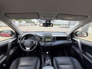 Sarkans Toyota RAV4 2013 Kauņa, ar dzinēja tilpumu 2.23 L un nobraukumu 176 tūkst. km par 10800 €, foto 19 vietnē AUTOMOTO.COM.LV