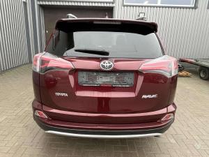 Sarkans Toyota RAV4 2015 Telšiai, ar dzinēja tilpumu 2.00 L un nobraukumu 156 tūkst. km par 14350 €, foto 11 vietnē AUTOMOTO.COM.LV