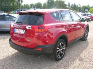 Sarkans Toyota RAV4 2015 Rīga, ar dzinēja tilpumu 2.00 L un nobraukumu 182 tūkst. km par 10950 €, foto 4 vietnē AUTOMOTO.COM.LV