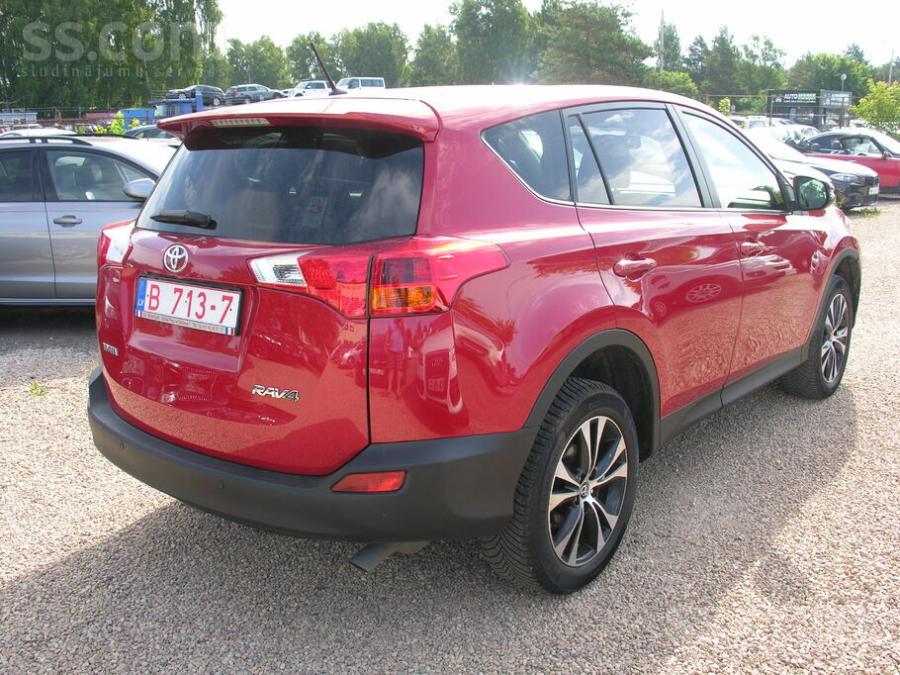 Sarkans Toyota RAV4 2015 Rīga, ar dzinēja tilpumu 2.00 L un nobraukumu 182 tūkst. km par 10950 €, foto 4 vietnē AUTOMOTO.COM.LV