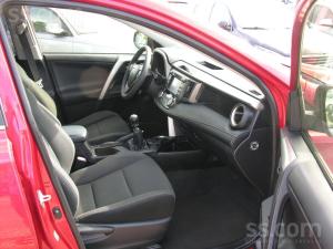 Sarkans Toyota RAV4 2015 Rīga, ar dzinēja tilpumu 2.00 L un nobraukumu 182 tūkst. km par 10950 €, foto 8 vietnē AUTOMOTO.COM.LV
