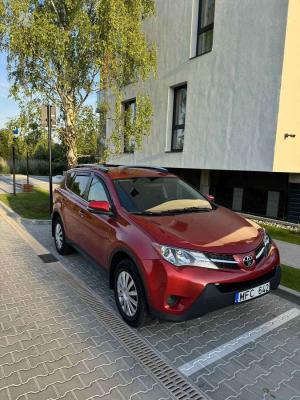 Red Toyota RAV4 2015 in Vilnius, with an engine capacity of 2.49 L and mileage of 75 thousand km for 15700 €, photo  on AUTOMOTO.COM.LV