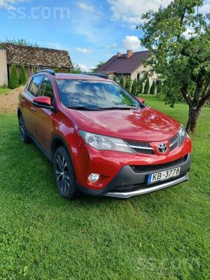 Sarkans Toyota RAV4 2015 Madona, ar dzinēja tilpumu 2.00 L un nobraukumu 236 tūkst. km par 13250 €, foto 5 vietnē AUTOMOTO.COM.LV