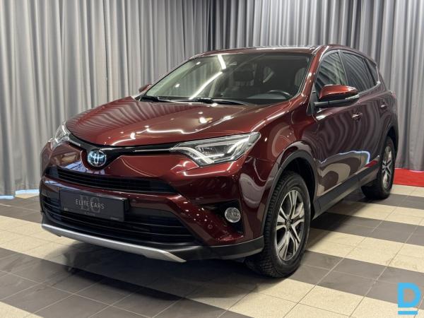 Sarkans Toyota RAV4 2016 Mārupe, ar dzinēja tilpumu 2.00 L un nobraukumu 184 tūkst. km par 13990 €, foto 1 vietnē AUTOMOTO.COM.LV