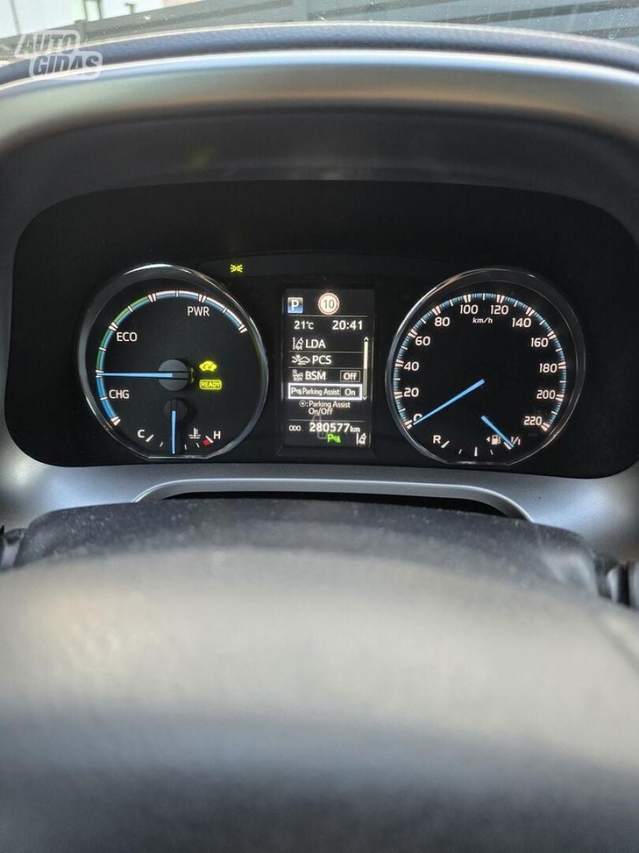 Sarkans Toyota RAV4 2016 Viļņa, ar dzinēja tilpumu 2.50 L un nobraukumu 280 tūkst. km par 15300 €, foto 14 vietnē AUTOMOTO.COM.LV
