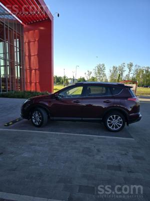 Sarkans Toyota RAV4 2016 Rīga, ar dzinēja tilpumu 2.00 L un nobraukumu 131 tūkst. km par 16500 €, foto 7 vietnē AUTOMOTO.COM.LV