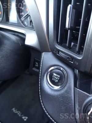 Sarkans Toyota RAV4 2016 Rīga, ar dzinēja tilpumu 2.00 L un nobraukumu 131 tūkst. km par 16500 €, foto 12 vietnē AUTOMOTO.COM.LV