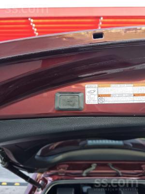 Sarkans Toyota RAV4 2016 Rīga, ar dzinēja tilpumu 2.00 L un nobraukumu 131 tūkst. km par 16500 €, foto 14 vietnē AUTOMOTO.COM.LV