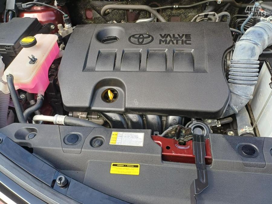 Red Toyota RAV4 2016 in Raseiniai, with an engine capacity of 2.00 L and mileage of 18 thousand km for 21500 €, photo 11 on AUTOMOTO.COM.LV