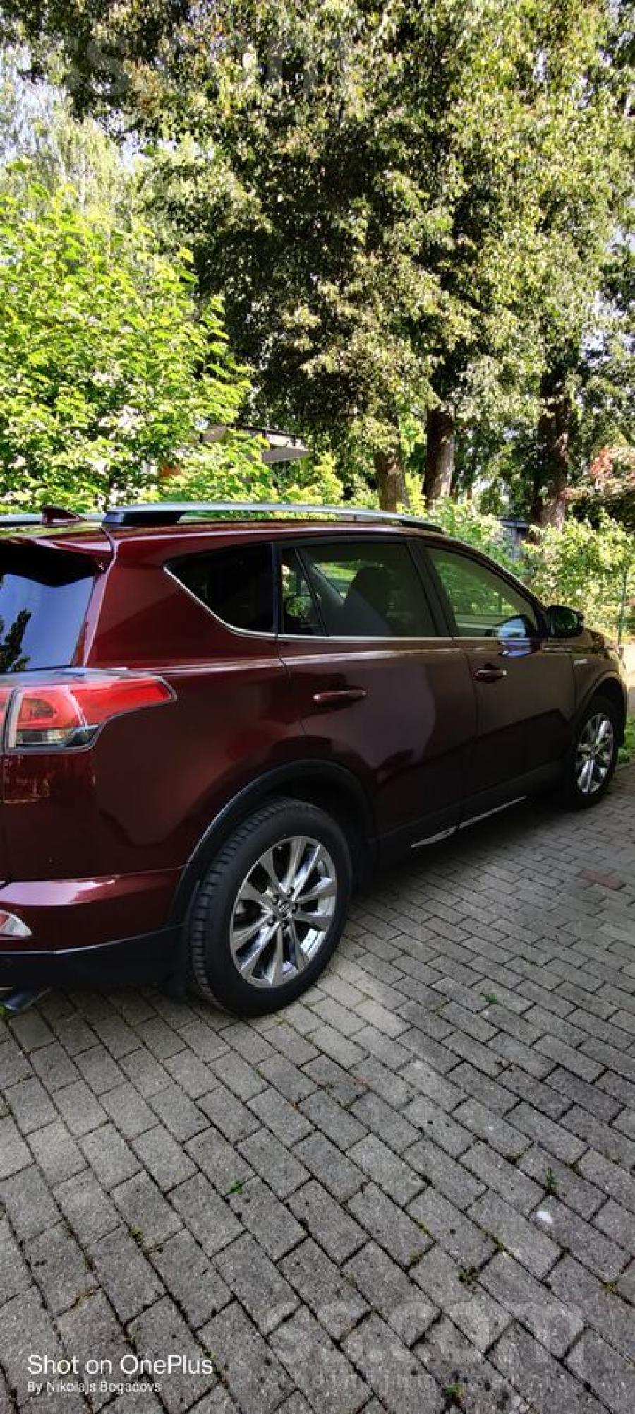 Sarkans Toyota RAV4 2016 Rīga, ar dzinēja tilpumu 2.50 L un nobraukumu 102 tūkst. km par 19900 €, foto 3 vietnē AUTOMOTO.COM.LV