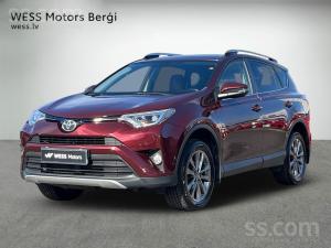 Sarkans Toyota RAV4 2016 Rīga, ar dzinēja tilpumu 2.50 L un nobraukumu 216 tūkst. km par 16490 €, foto  vietnē AUTOMOTO.COM.LV