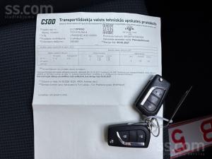 Sarkans Toyota RAV4 2016 Rīga, ar dzinēja tilpumu 2.00 L un nobraukumu 251 tūkst. km par 14260 €, foto 25 vietnē AUTOMOTO.COM.LV