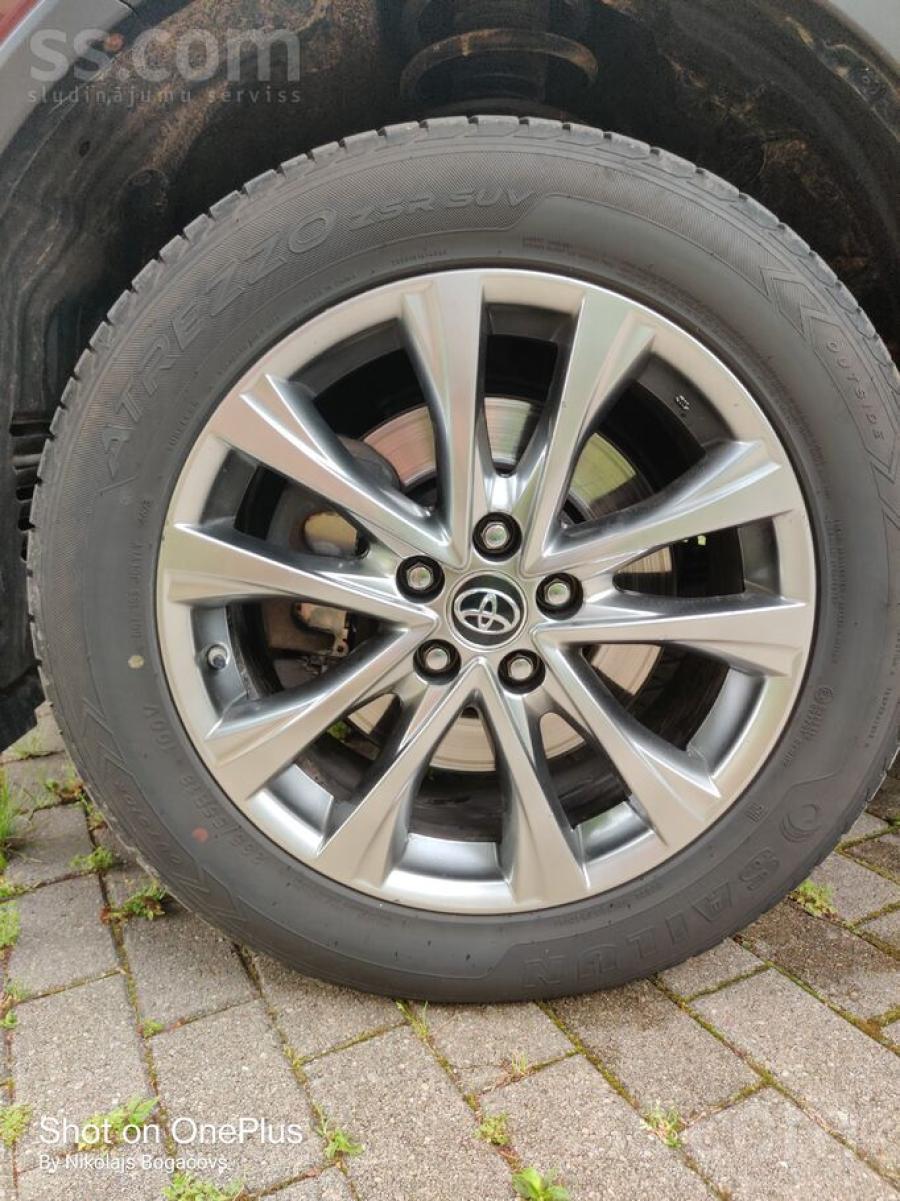 Sarkans Toyota RAV4 2016 Rīga, ar dzinēja tilpumu 2.50 L un nobraukumu 102 tūkst. km par 18800 €, foto 11 vietnē AUTOMOTO.COM.LV