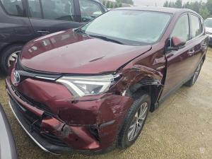 Red Toyota RAV4 2016 in Taurage, with an engine capacity of 2.49 L and mileage of 301 thousand km for 7700 €, photo  on AUTOMOTO.COM.LV