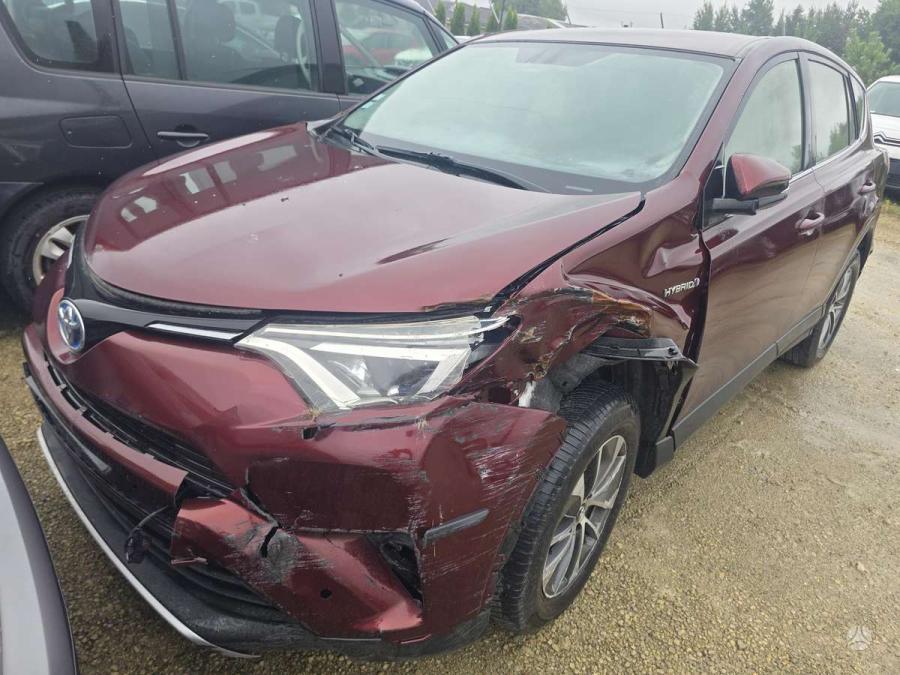 Sarkans Toyota RAV4 2016 Tauragė, ar dzinēja tilpumu 2.49 L un nobraukumu 301 tūkst. km par 7700 €, foto 1 vietnē AUTOMOTO.COM.LV