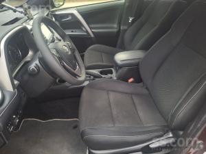 Sarkans Toyota RAV4 2017 Jūrmala, ar dzinēja tilpumu 2.50 L un nobraukumu 196 tūkst. km par 19800 €, foto 6 vietnē AUTOMOTO.COM.LV