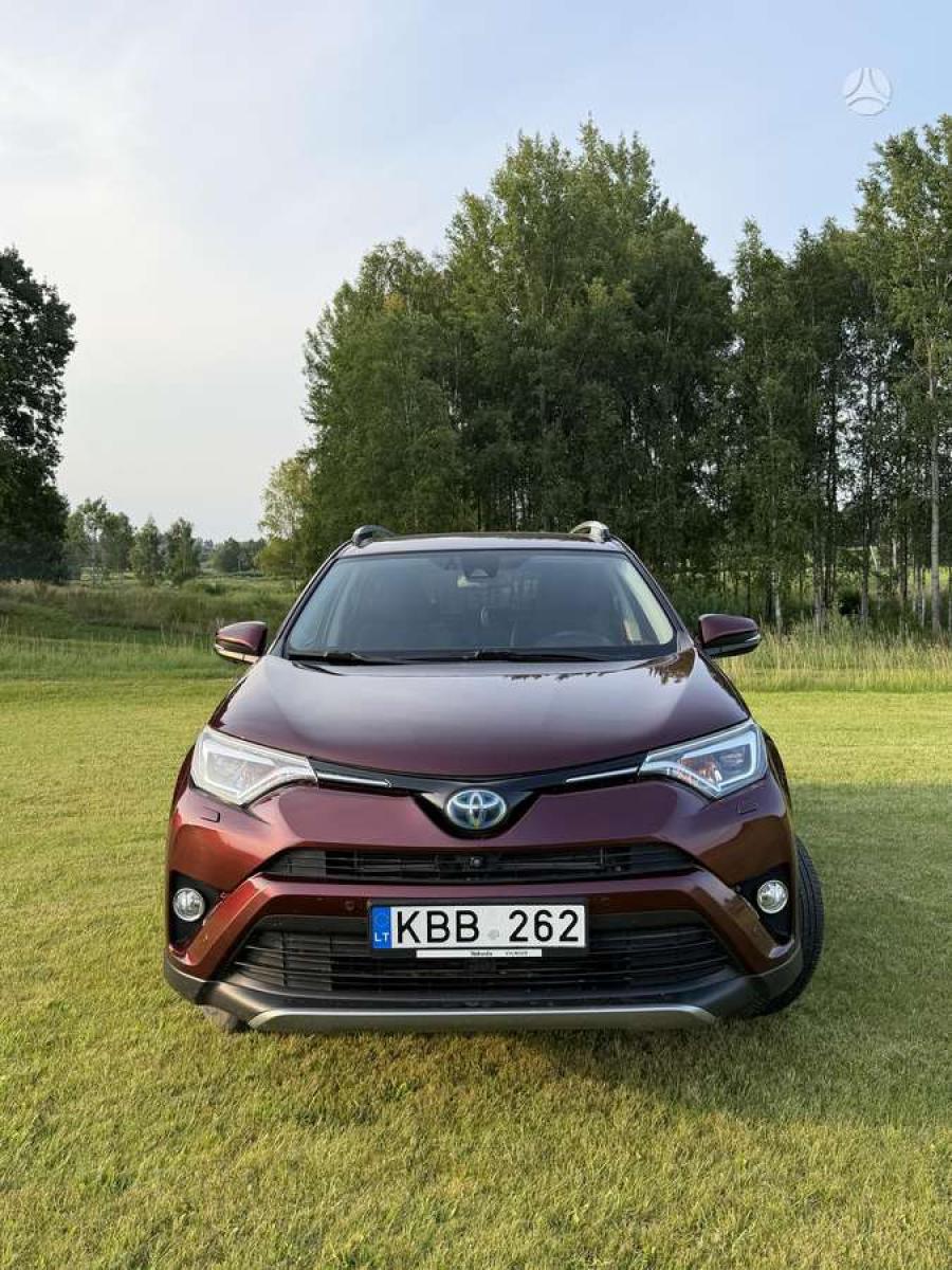 Sarkans Toyota RAV4 2017 Viļņa, ar dzinēja tilpumu 2.49 L un nobraukumu 108 tūkst. km par 20500 €, foto 4 vietnē AUTOMOTO.COM.LV