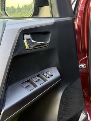 Sarkans Toyota RAV4 2017 Viļņa, ar dzinēja tilpumu 2.49 L un nobraukumu 108 tūkst. km par 20500 €, foto 10 vietnē AUTOMOTO.COM.LV